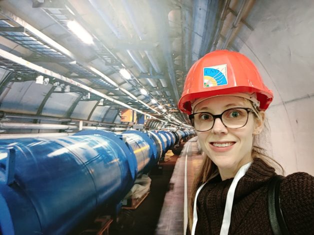 Designing a First-of-Its Kind Quantum Algorithm for Particle Physics ...