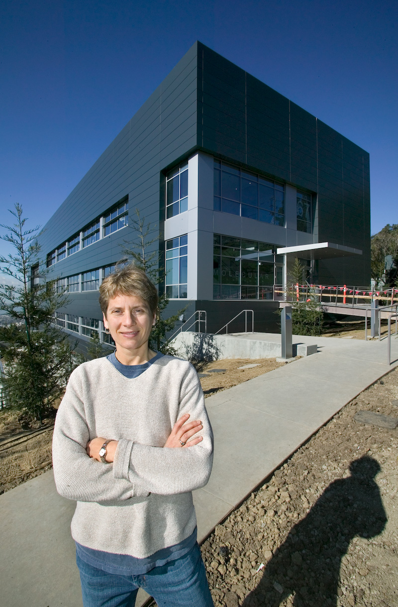 Former Berkeley Lab Scientist Carolyn Bertozzi Wins 2022 Nobel Prize in ...