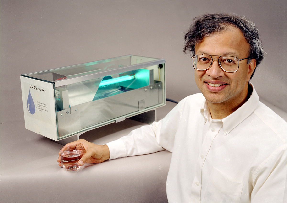 Berkeley Lab’s Ashok Gadgil Receives National Medal of Technology and ...